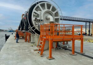 Shoreline Loading Hoses - MarinaStep